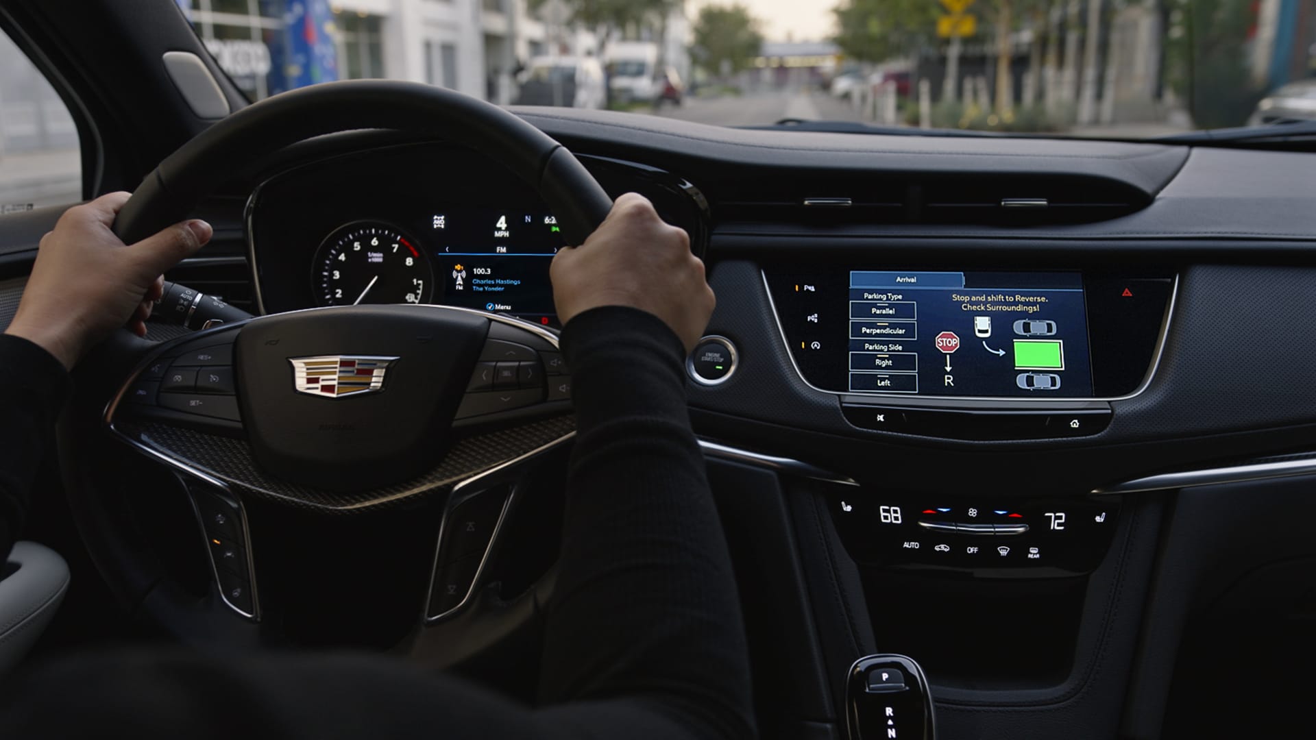 New Cadillac XT5 For Sale near Laredo! | Cavender Cadillac