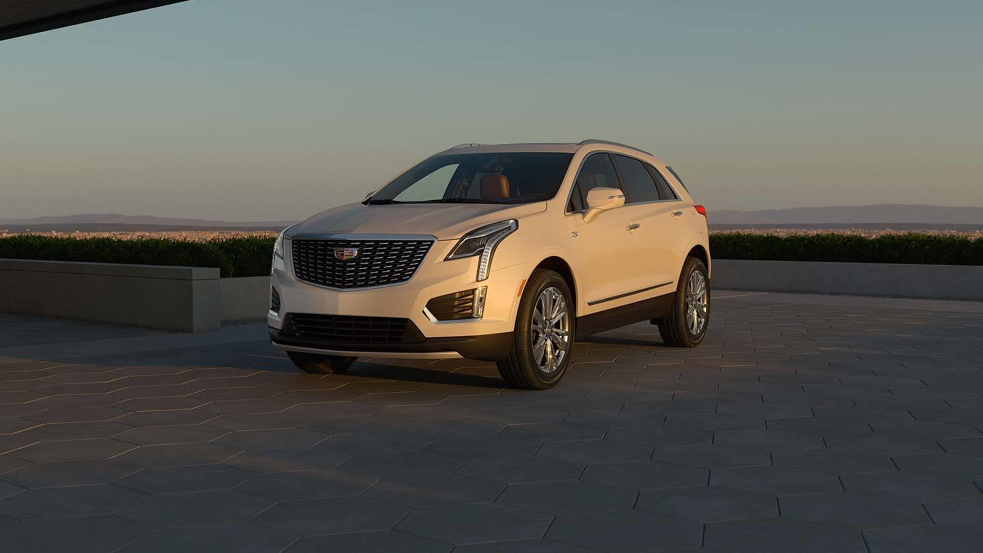 2023 XT5 - Cadillac Digital Brochure