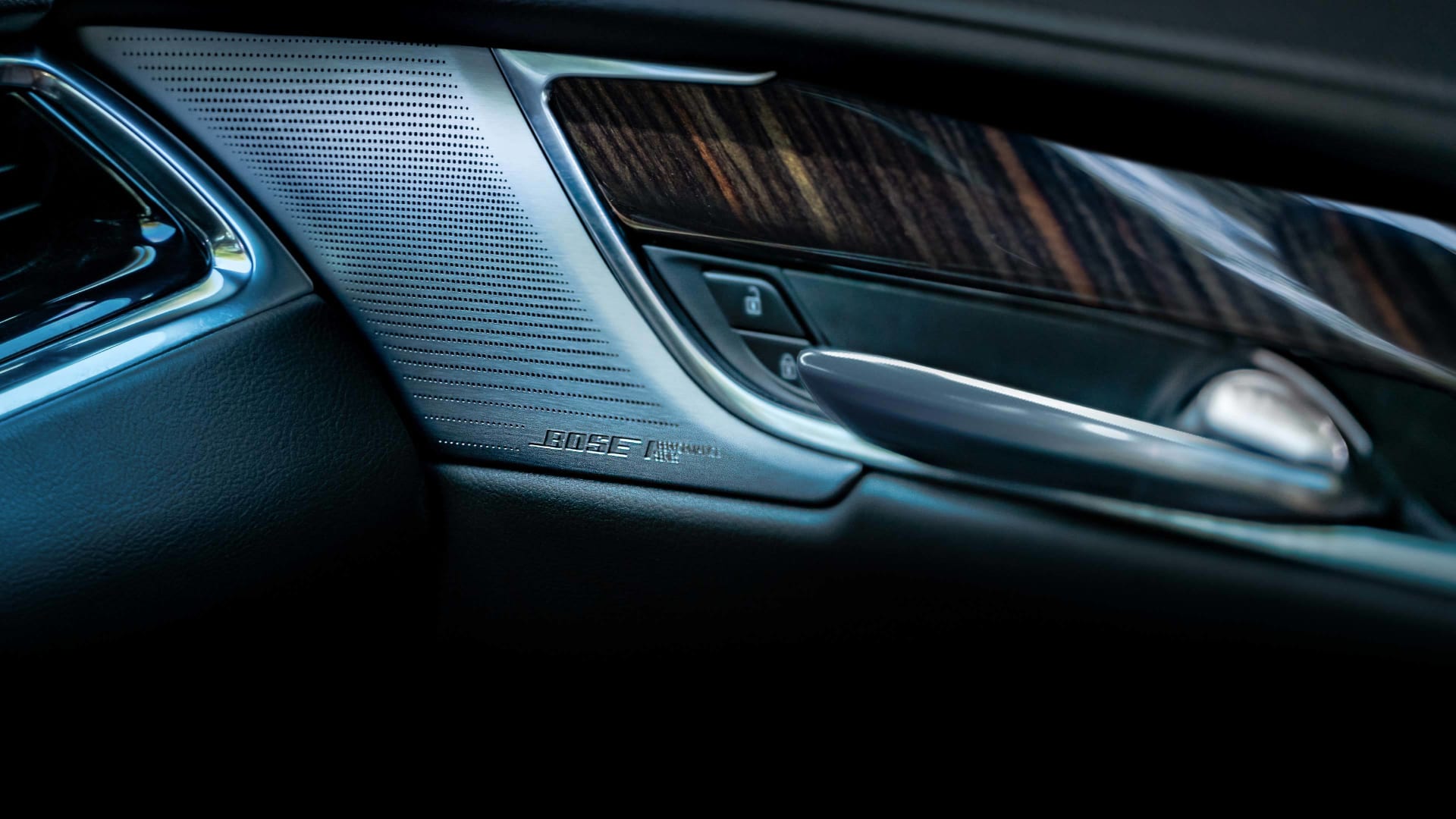 2023 XT6 - Cadillac Digital Brochure