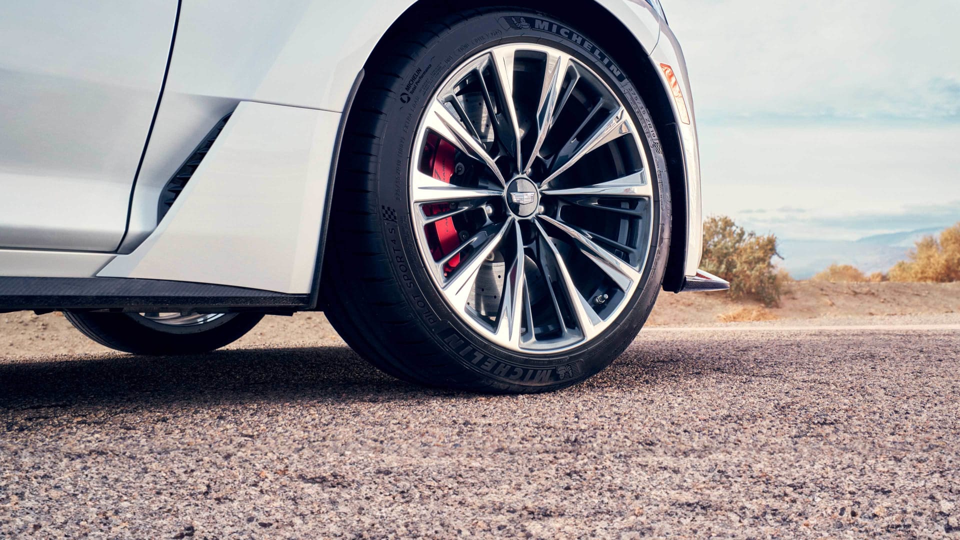 2024 CT5 V-Series - Cadillac Digital Brochure