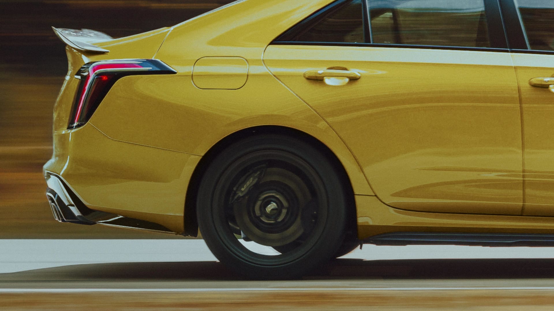 2024 CT4 V-Series - Cadillac Digital Brochure