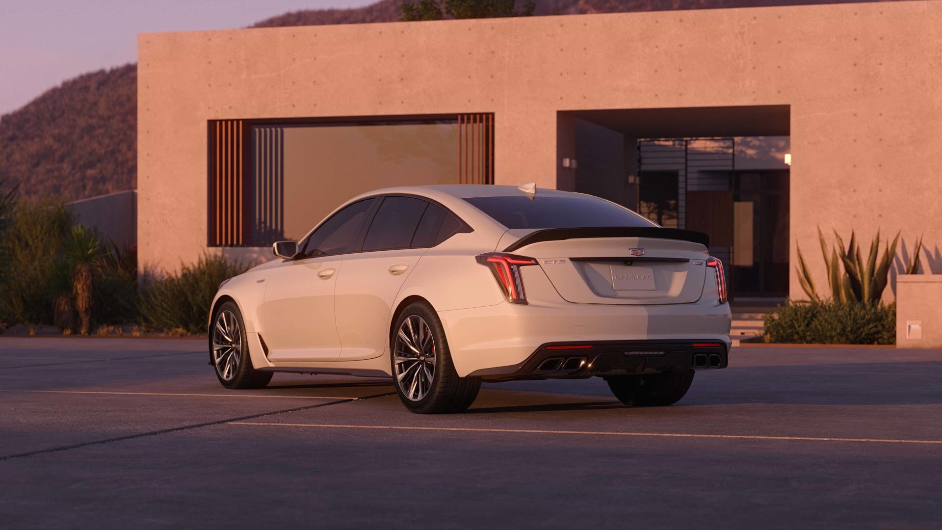 2023 CT5-V Series - Cadillac Digital Brochure
