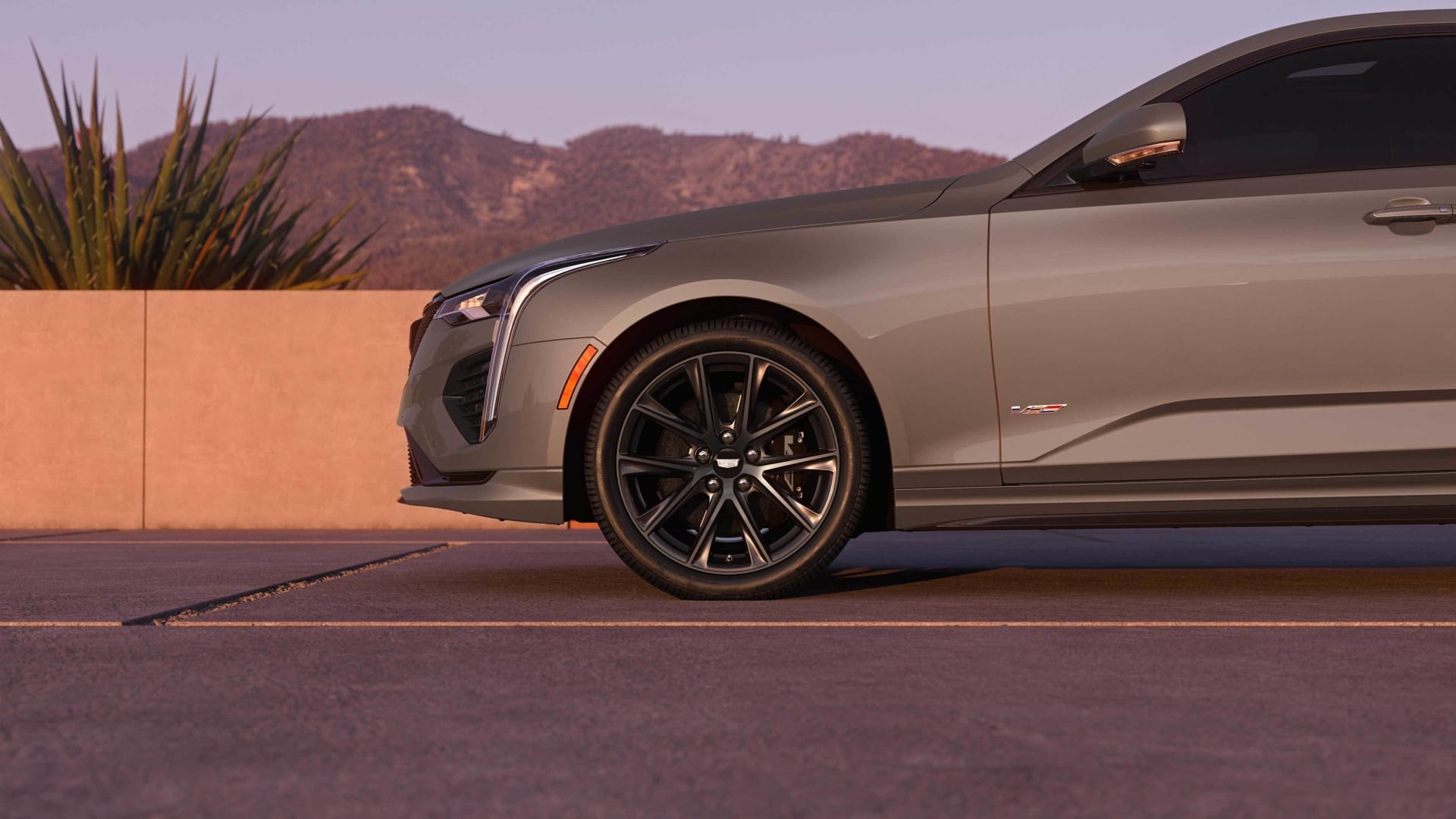 2024 CT4 V-Series - Cadillac Digital Brochure